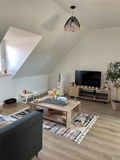 Appartement à louer - Sud Est, Guingamp - 2 pièces - 1 chambre