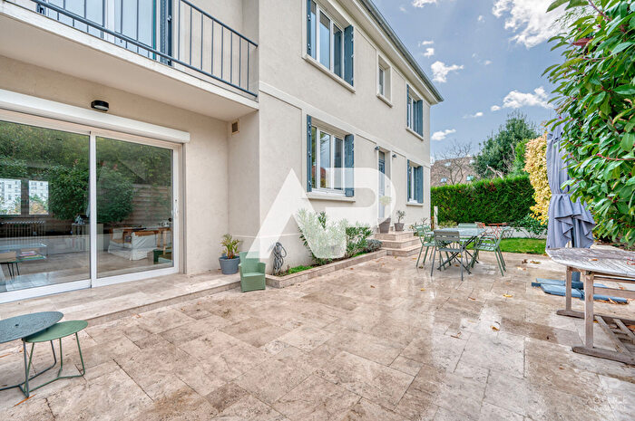 Maison à vendre - Rueil-Malmaison, Richelieu, Chataigneraie - 10 pièces - 7 chambres