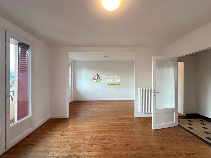 Clermont-Ferrand, Vallières, Sallins, Poncillon : Appartement 3 pièces à louer