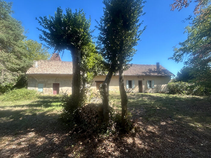 Maison 7 pièces à vendre à Gours