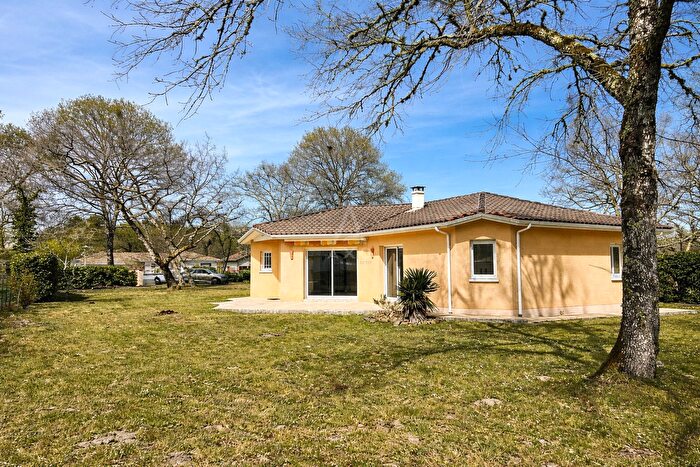 Maison à vendre - Mont-de-Marsan, Bourg-Neuf - 5 pièces - 4 chambres