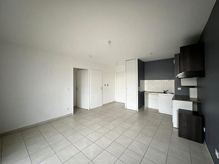 Appartement à vendre - Vénissieux, Max Barel, Charreard - 2 pièces - 1 chambre