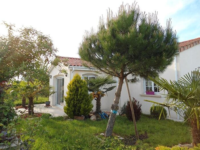 Maison à louer - Saint-Georges-lès-Baillargeaux - 3 pièces - 2 chambres