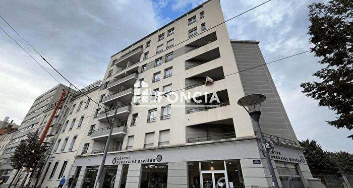 Saint Louis, Lyon 7ème arrondissement - Appartement 3 pièces à louer
