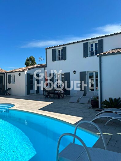 Maison à vendre - Saint-Denis-dOléron - 8 pièces - 6 chambres