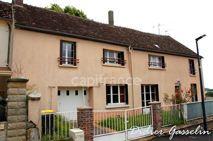 Maison 6 pièces à vendre à Brunelles
