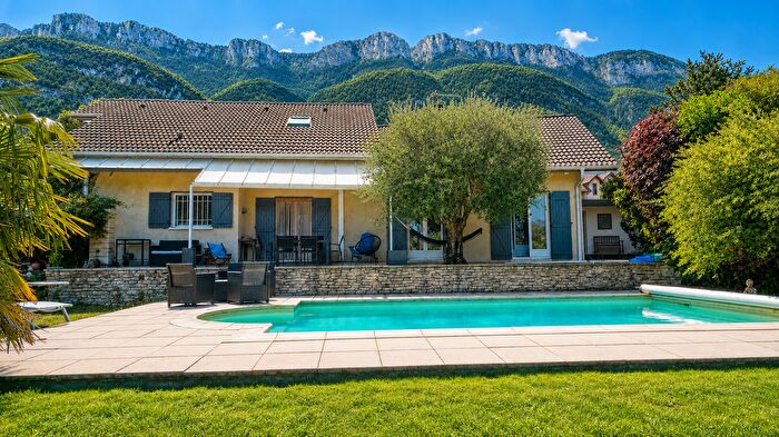 Drumettaz-Clarafond : Maison 6 pièces à vendre