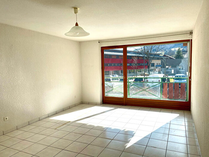 Appartement à vendre - Thônes - 3 pièces - 2 chambres