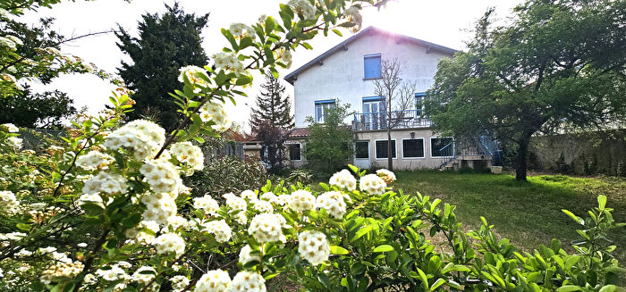 Maison à vendre - Valence, Briffaut, Rousset - 8 pièces - 5 chambres