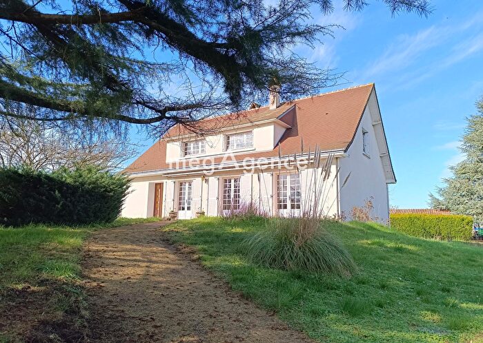 Maison à vendre - Selles-sur-Cher - 8 pièces - 5 chambres