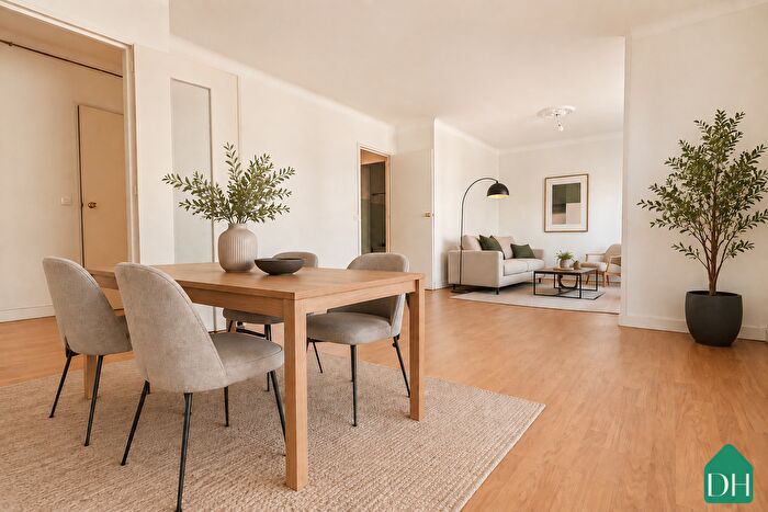 Appartement 4 pièces à Saint-Herblain, Nord, à vendre