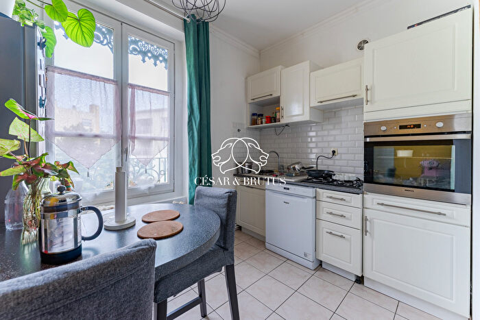 Appartement à vendre - Villeurbanne, République, Tolstoi - 2 pièces - 1 chambre