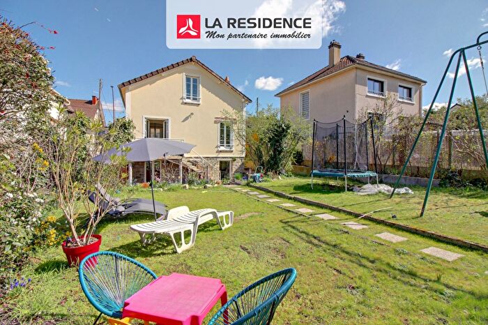 Maison à vendre - Poissy, Foch, Les Sablons - 6 pièces - 4 chambres