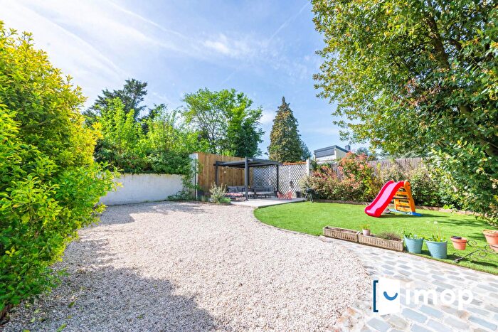 Maison 6 pièces à vendre à Plaisir, Gâtines, Boissière, Mare aux Saules