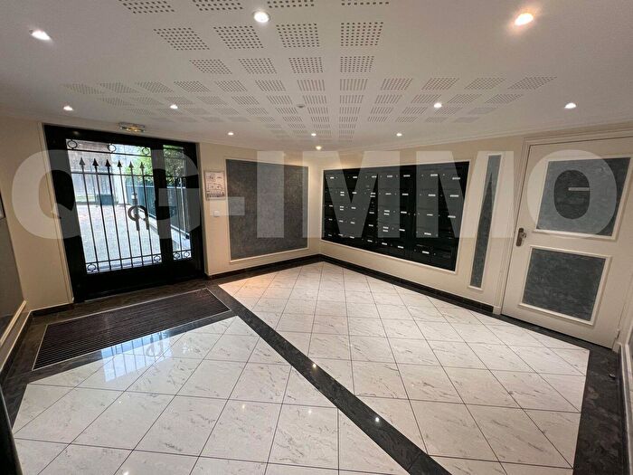 Appartement à louer - Chaumes-en-Brie - 2 pièces - 1 chambre