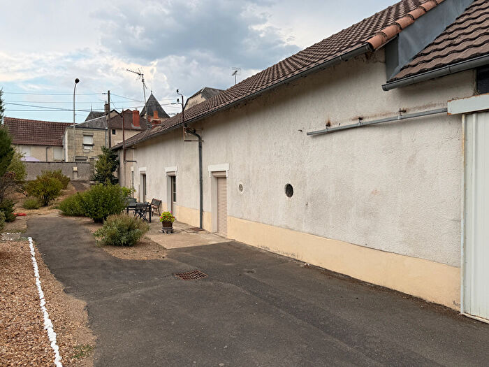 Maison 2 pièces à Dangé-Saint-Romain, à vendre