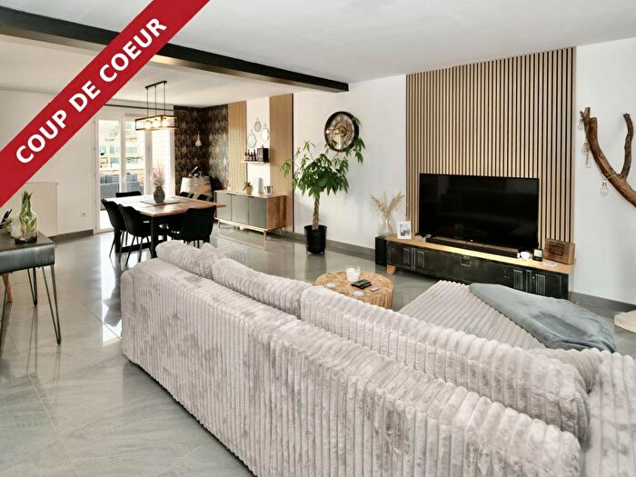 Maison à vendre - Le Châtelet-en-Brie - 6 pièces - 4 chambres