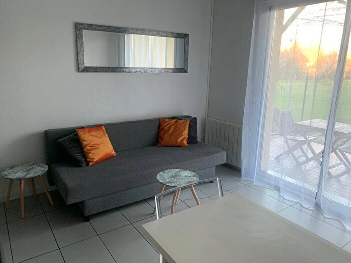 Loustalot, Gradignan : Appartement 2 pièces à louer