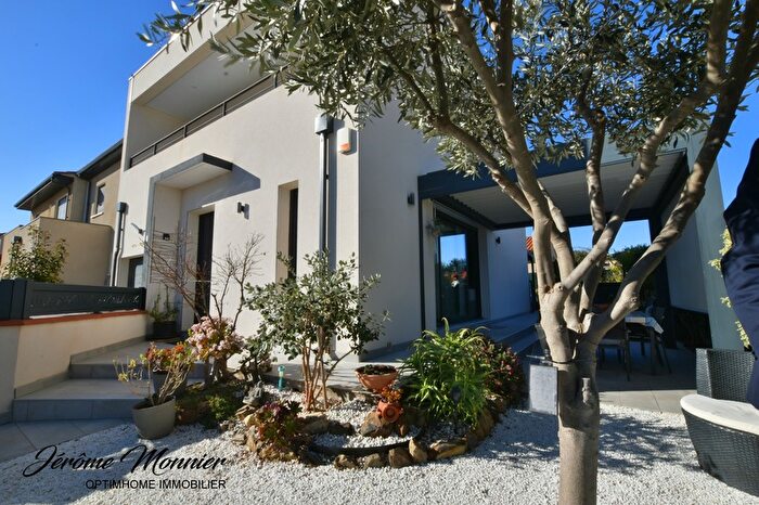 Maisons à vendre et appartements à louer - 1