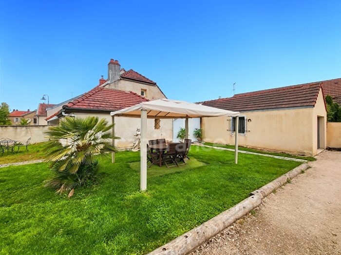 Maison 4 pièces à Fauverney, à vendre