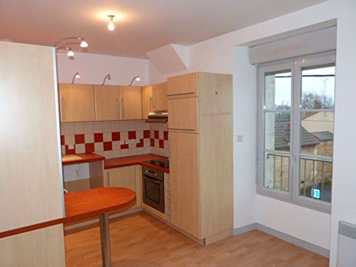 Montbernage-Pont Neuf, Poitiers : Appartement 4 pièces à louer