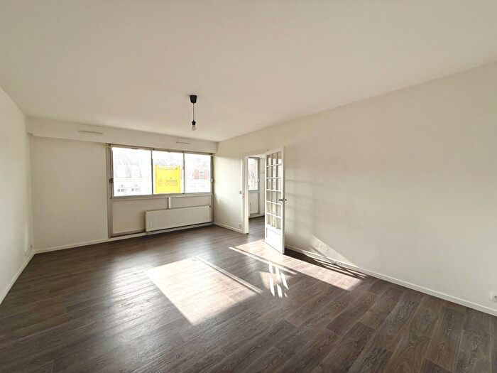 Appartement à vendre - Lille - 3 pièces - 2 chambres