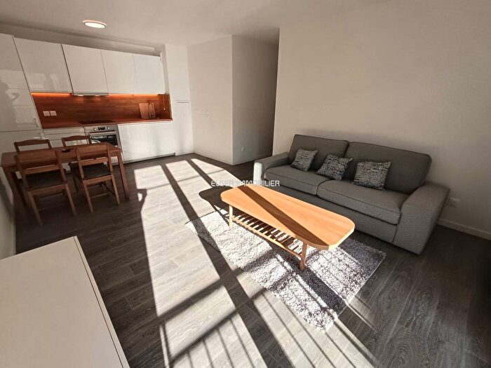 Appartement à louer - Bienvenue Rigaud, Le Bourget - 3 pièces - 2 chambres