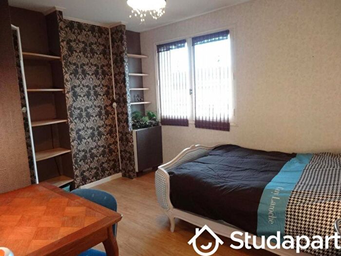 Appartement à louer - Francisco-Vern-Poterie, Rennes - 1 pièce - 3 chambres