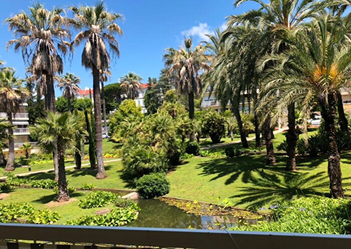 Appartement 1 pièce à Cannes, Californie Pezou, à vendre