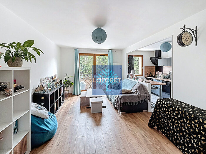 Appartement à vendre - Brétigny-sur-Orge, Centre-ville - 2 pièces - 1 chambre