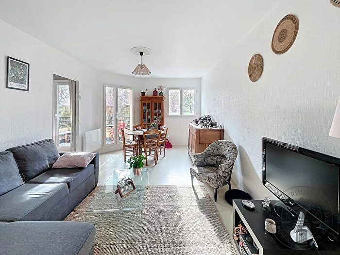 Appartement à vendre - Limours - 3 pièces - 2 chambres