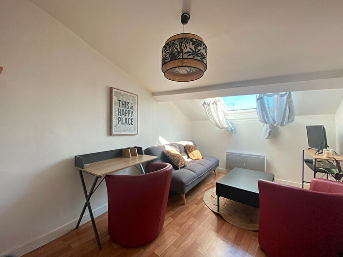 Limoges, Centre-ville, Hôtel de Ville, Emailleurs : Appartement 1 pièce à louer