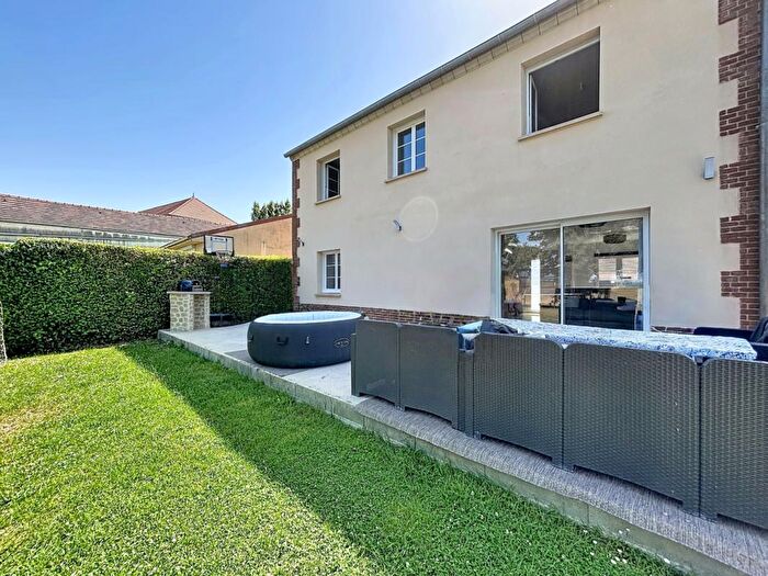 Maison 5 pièces à Chaumont-en-Vexin, à vendre