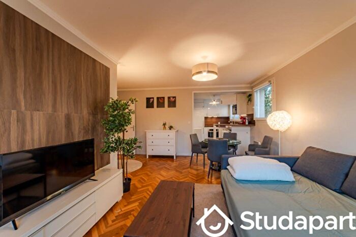 Appartement à louer - Centre Ville Est, Villejuif - 1 pièce - 2 chambres