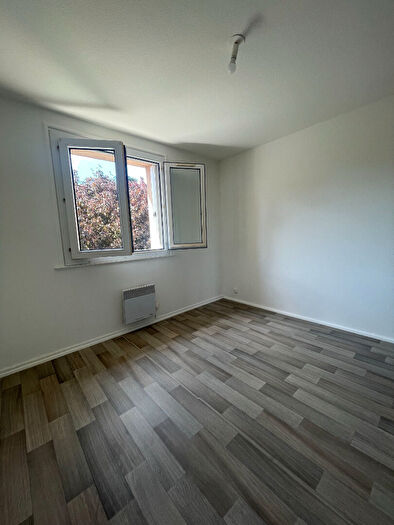 Saint-Bonnet-le-Château : Appartement 4 pièces à louer