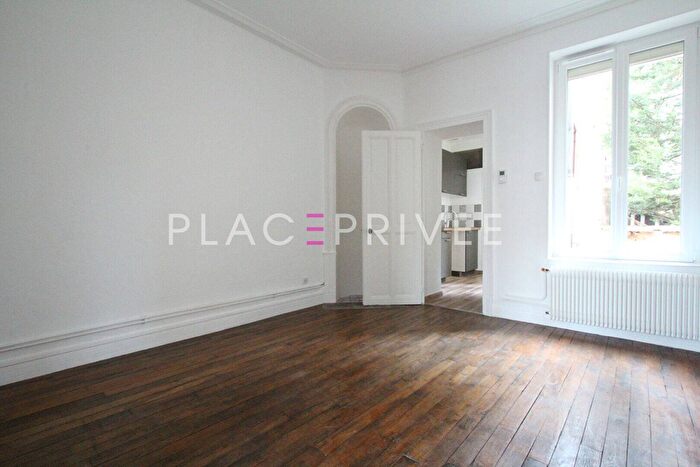 Mon Désert-Jeanne dArc, Nancy : Appartement 2 pièces à louer