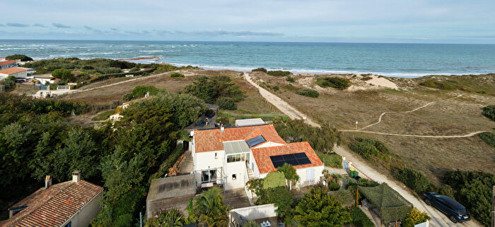 Maison 7 pièces à vendre - Saint-Georges-d'Oléron, Domino, Chaucre, Epinouses, Grand Cluseau, Coquettes