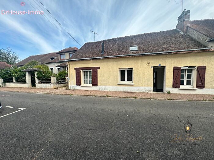 Maison 3 pièces à louer à Gy-les-Nonains