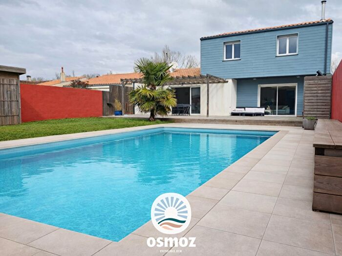 Maison à vendre - Châtelaillon-Plage - 6 pièces - 4 chambres