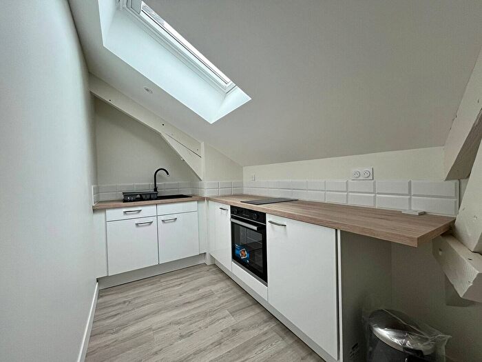 Appartement à louer - Carrieres Bacquin, Dijon - 2 pièces - 1 chambre