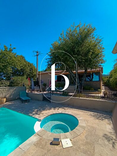 Maison à vendre - Saint-Just-et-Vacquières - 8 pièces - 5 chambres