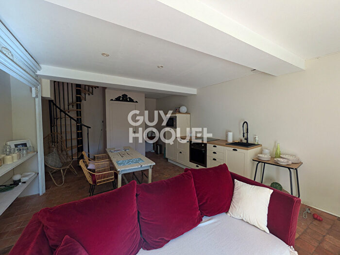 Maison à louer - Druyes-les-Belles-Fontaines - 2 pièces - 1 chambre