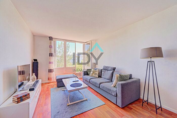 Appartement 3 pièces à Saint-Germain-en-Laye, Hennemont, à vendre