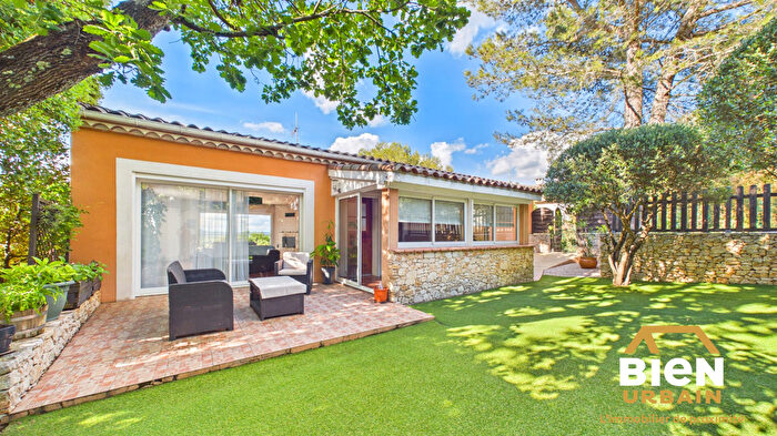 Maison 5 pièces à vendre à Sainte-Anastasie