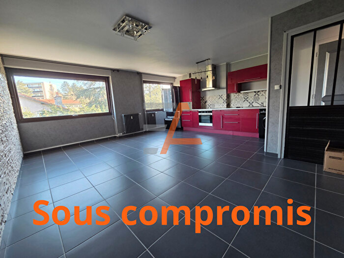 Appartement à vendre - Saint-Étienne, La Dame Blanche, La Richelandière, Montplaisir, Monthieu - 1 pièce - 1 chambre