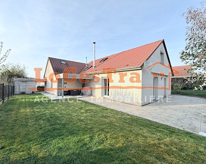 Maison à vendre - Vittel - 7 pièces - 4 chambres