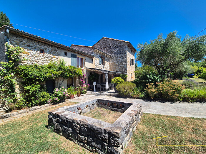 Maison 6 pièces à vendre à Allan