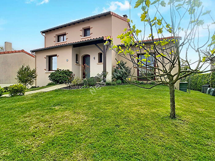 Maison 8 pièces à vendre à Saint-André-de-la-Marche