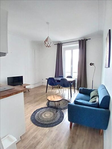 Appartement à louer - Melun, Centre-ville - 2 pièces - 1 chambre