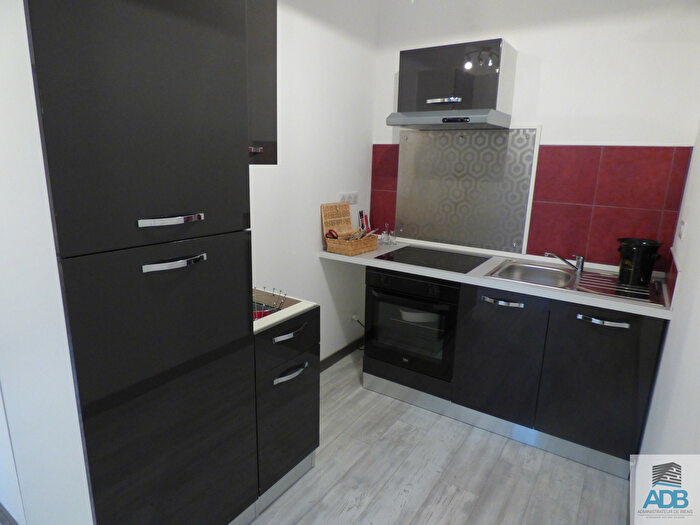 Appartement à louer - Roanne, Centre-ville, Varenne - 3 pièces - 2 chambres